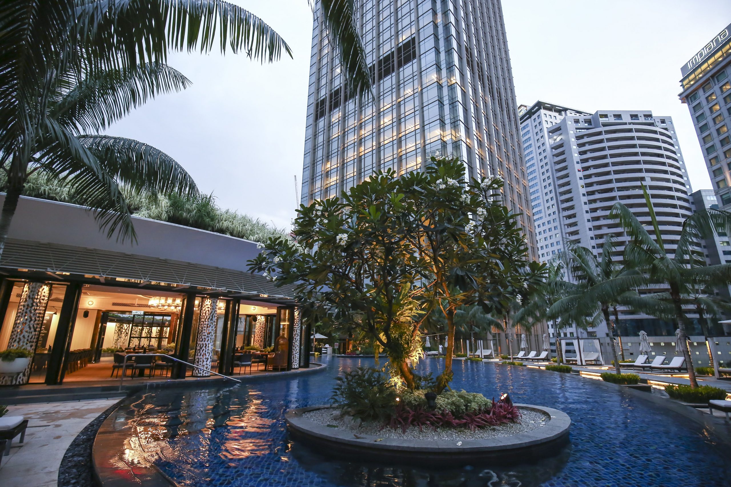 Grand Hyatt - Pool Side Restaurant, Kuala Lumpur, Malaysia - Lumi Ambience